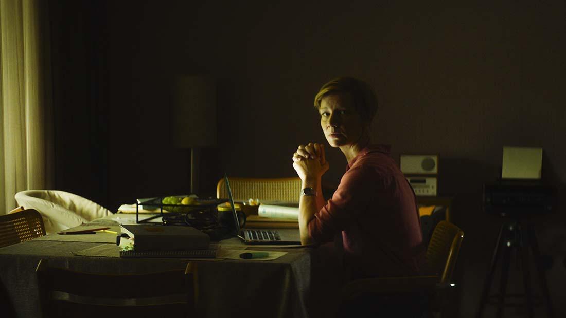 Image gallery for Exile - FilmAffinity