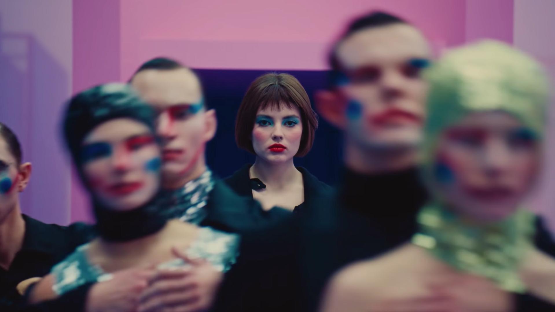 Image gallery for Foals: 2am (Music Video) - FilmAffinity