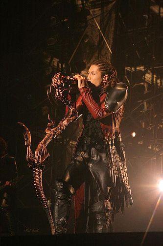 Sección visual de Gackt: Redemption (Vídeo musical) - FilmAffinity