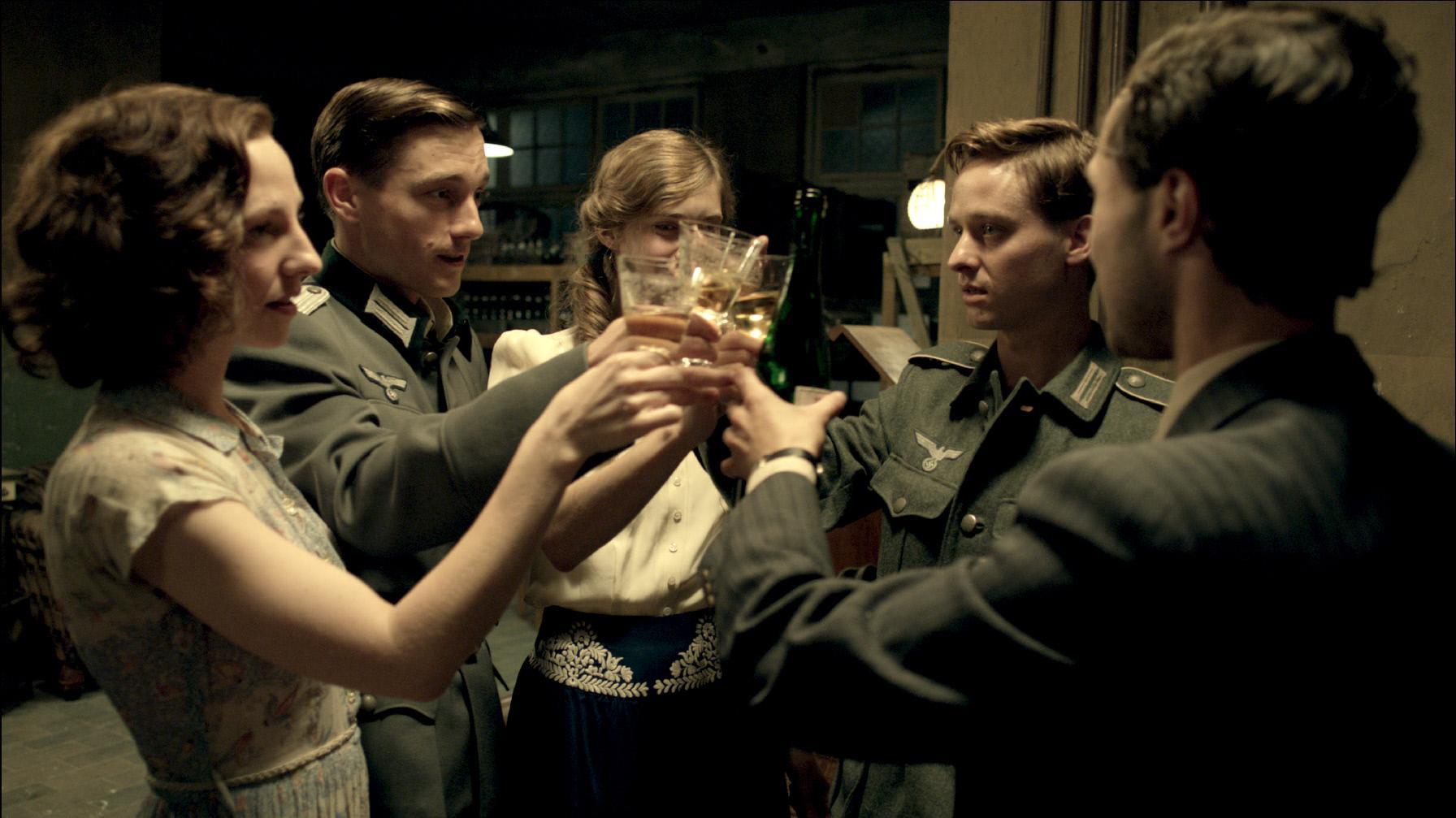 Image gallery for Generation War (TV Miniseries) - FilmAffinity
