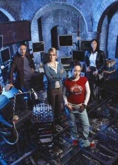 Image gallery for Global Frequency - Pilot Episode (TV) - FilmAffinity