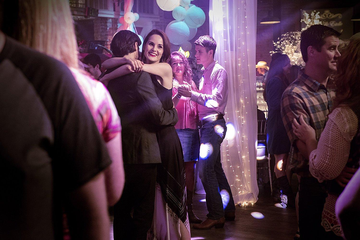 Image gallery for Good Behavior (TV Series) - FilmAffinity