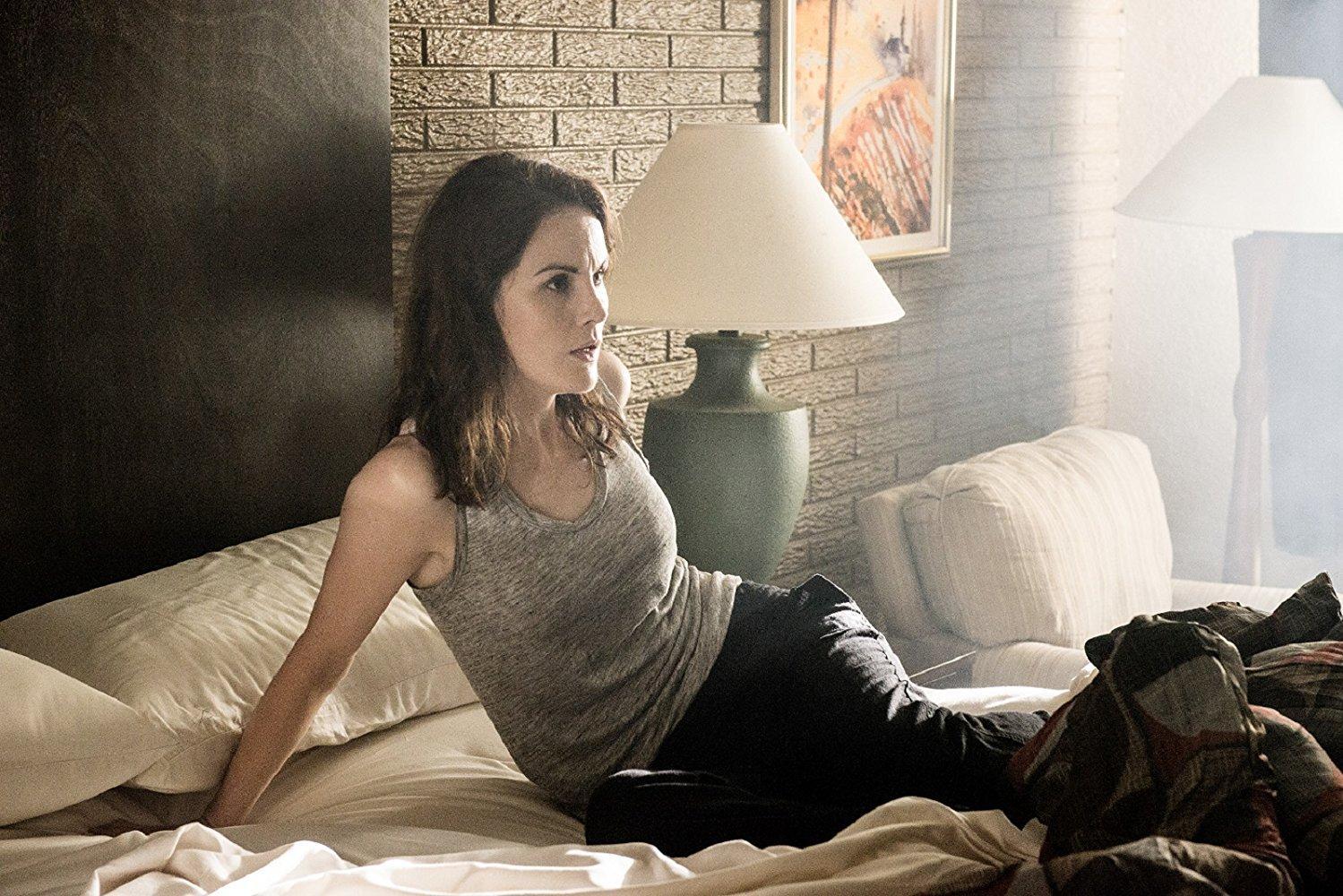 Image gallery for Good Behavior (TV Series) - FilmAffinity