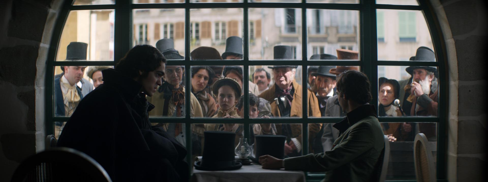 Sección visual de Handia - FilmAffinity