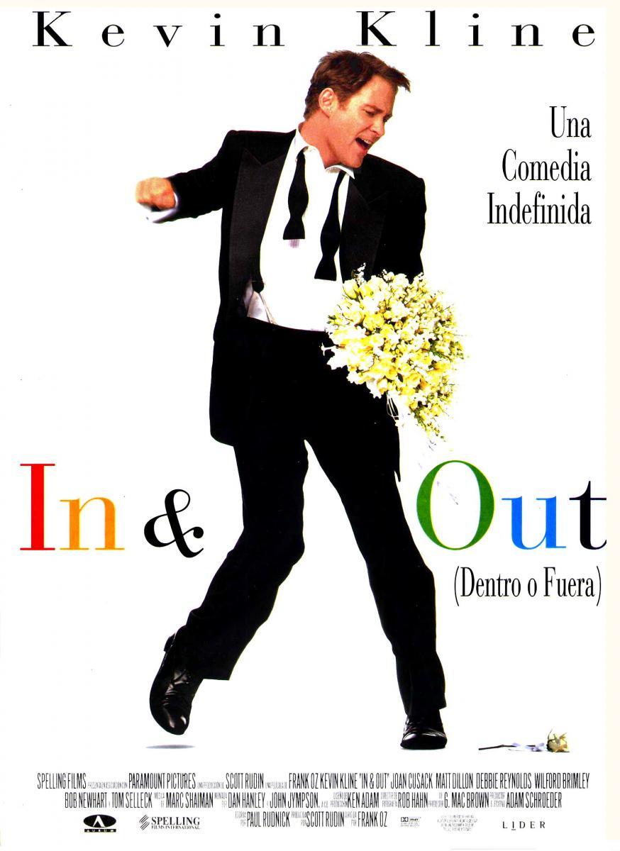 Image gallery for In & Out - FilmAffinity