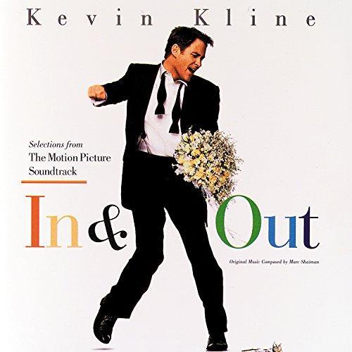Image gallery for In & Out - FilmAffinity
