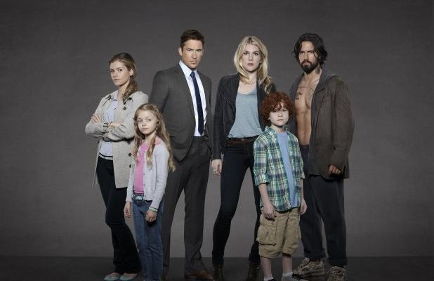 Sección visual de Invisibles (Serie de TV) - FilmAffinity