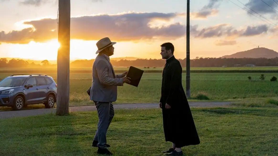 Sección visual de Irreverent (Serie de TV) - FilmAffinity