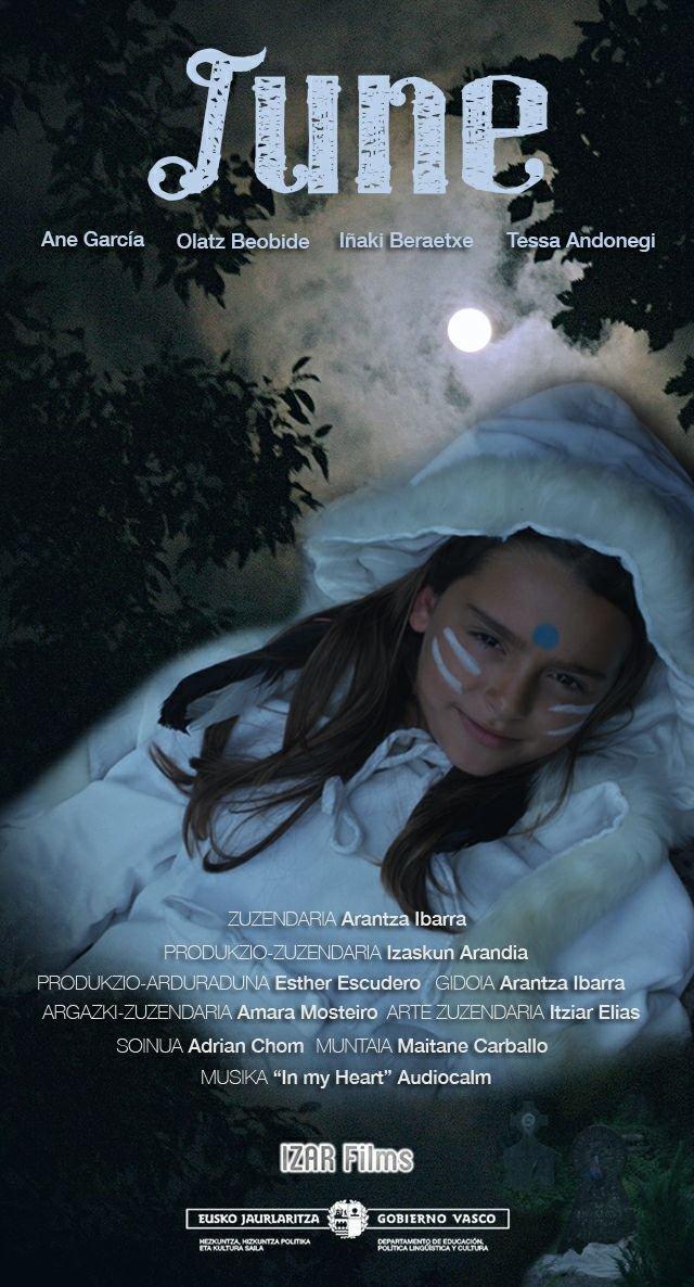 Sección visual de June (C) - FilmAffinity
