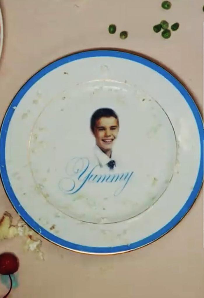 Image gallery for Justin Bieber: Yummy (Music Video) - FilmAffinity