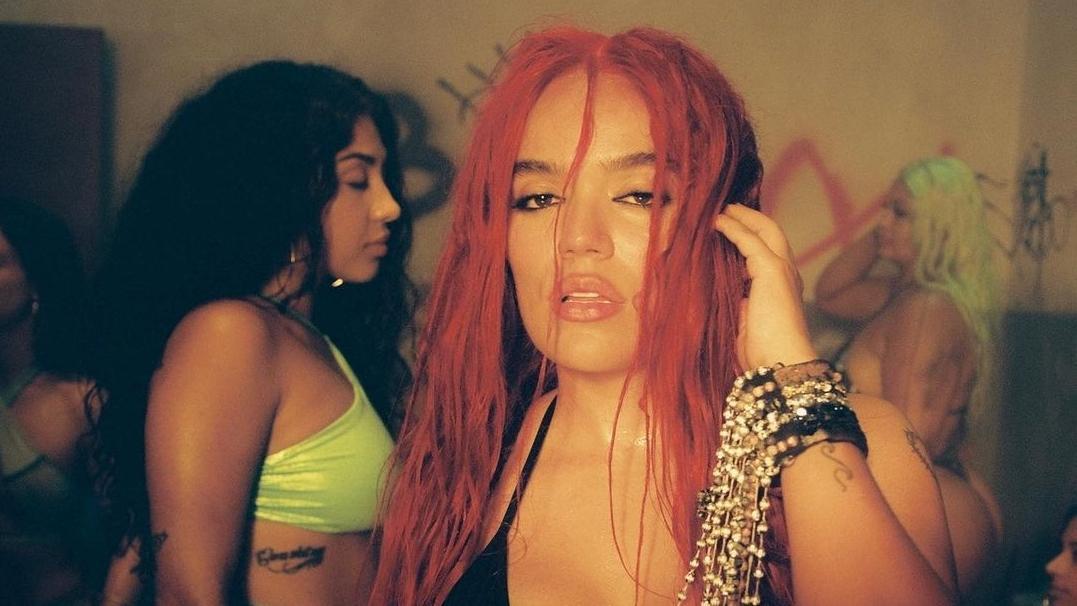 Image gallery for Karol G & Maldy: Gatúbela (Music Video) - FilmAffinity