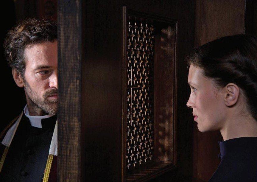 Sección visual de La confesión - FilmAffinity