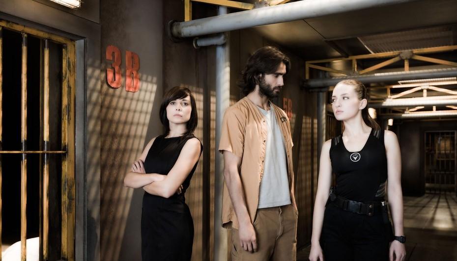 Sección visual de La fuga (Serie de TV) - FilmAffinity