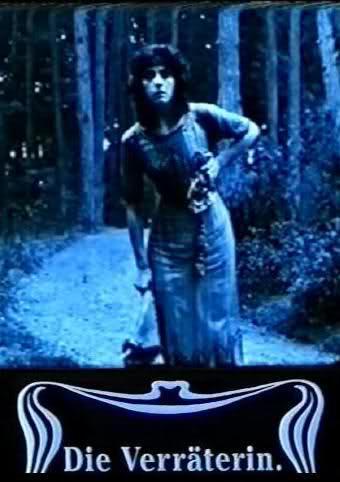 Sección visual de La traidora - FilmAffinity