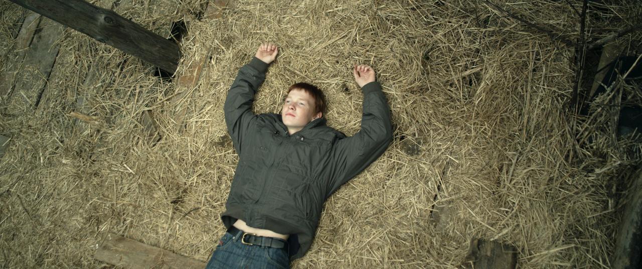 Sección visual de Les (The Forest) - FilmAffinity