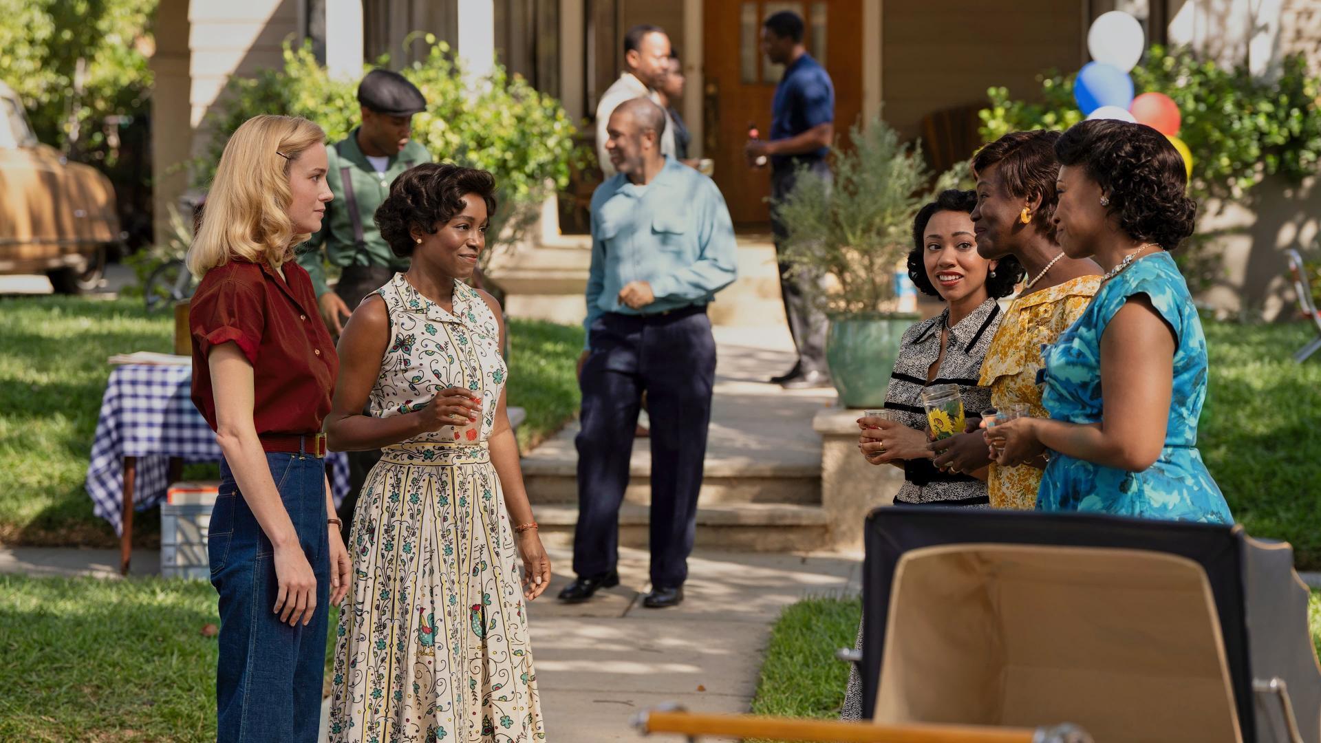 Image gallery for Lessons in Chemistry (TV Miniseries) - FilmAffinity