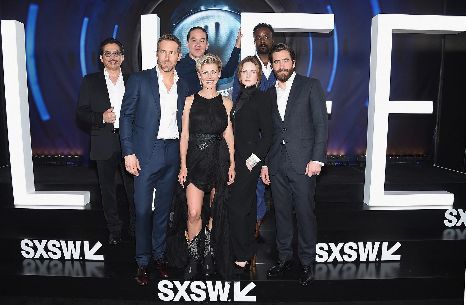 Sección visual de Life (Vida) - FilmAffinity