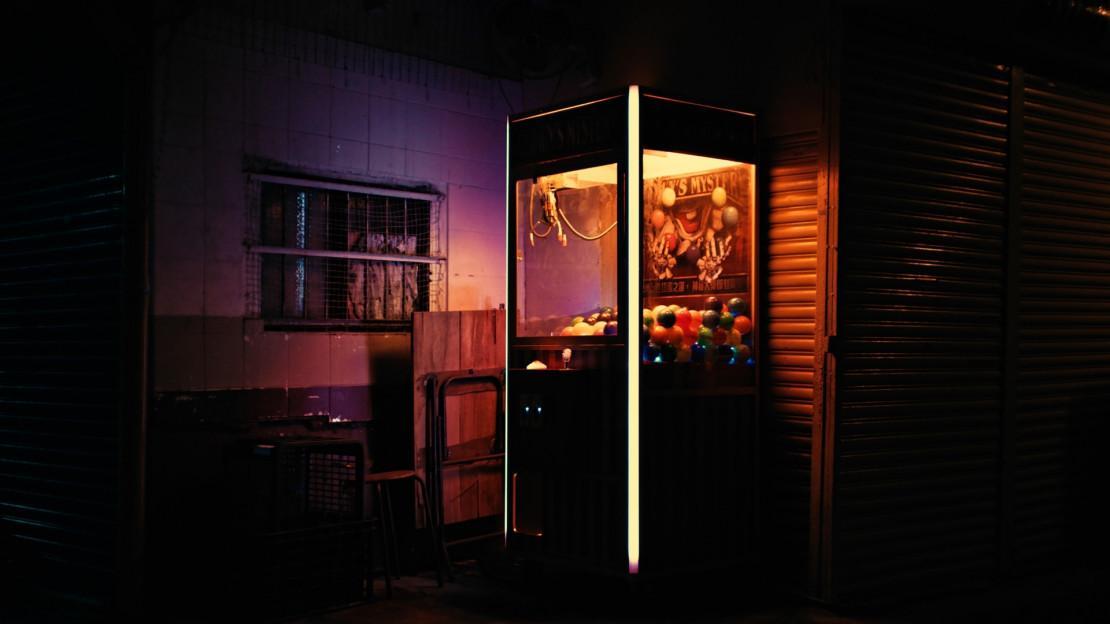 Image gallery for Life in a Box (S) - FilmAffinity