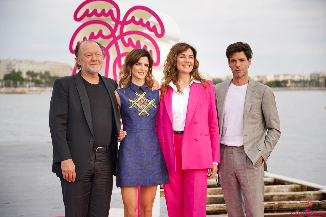 Sección visual de Limbo (Serie de TV) - FilmAffinity