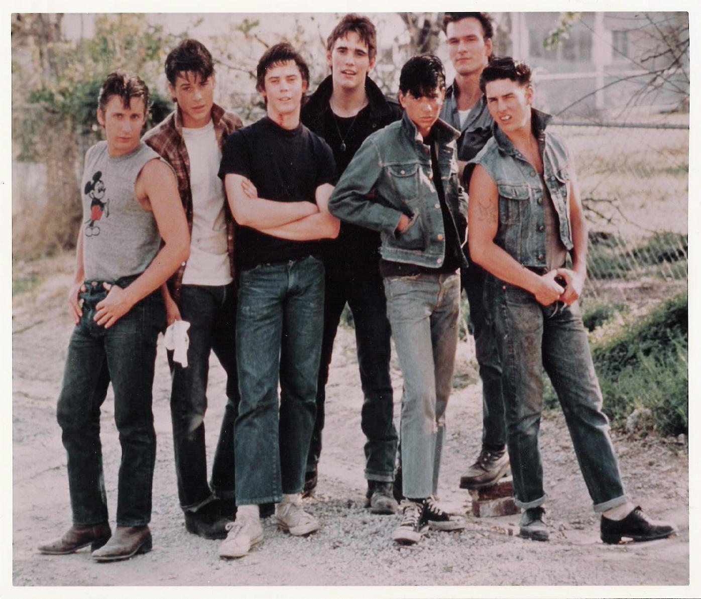 Sección visual de Los marginados - FilmAffinity