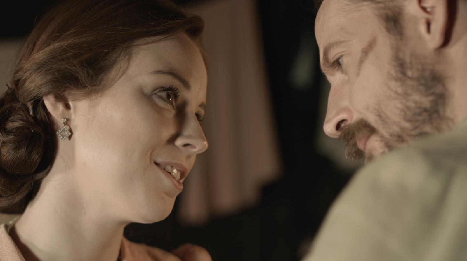 Sección visual de Lucy (C) - FilmAffinity