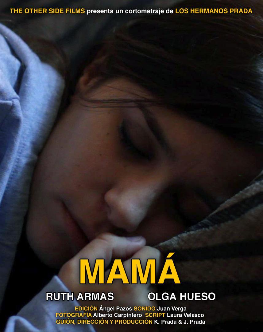 Sección visual de Mamá (C) - FilmAffinity