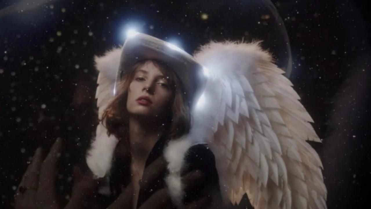 Image gallery for Maya Hawke: By Myself (Music Video) - FilmAffinity
