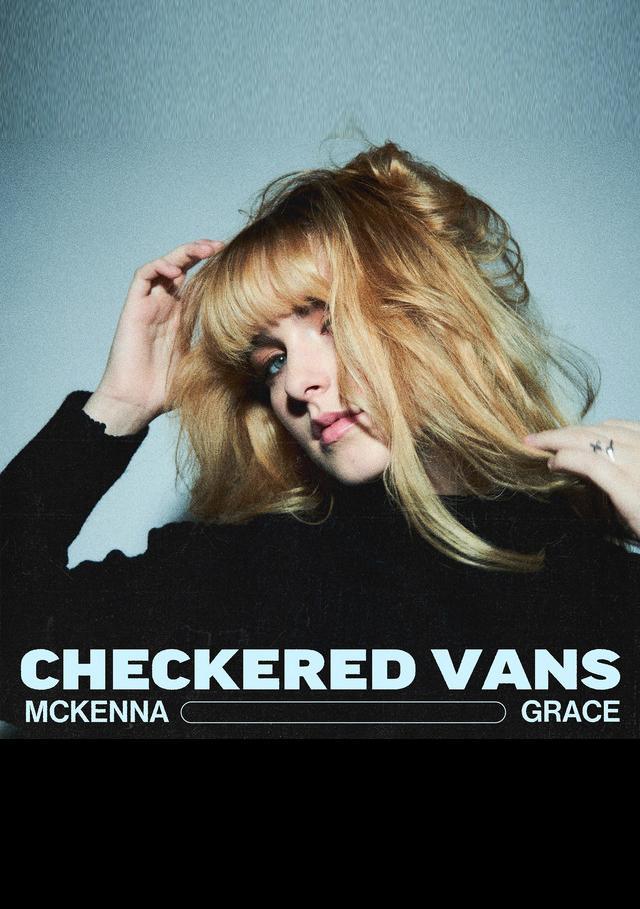 Sección visual de Mckenna Grace: Checkered Vans (Vídeo musical) - FilmAffinity