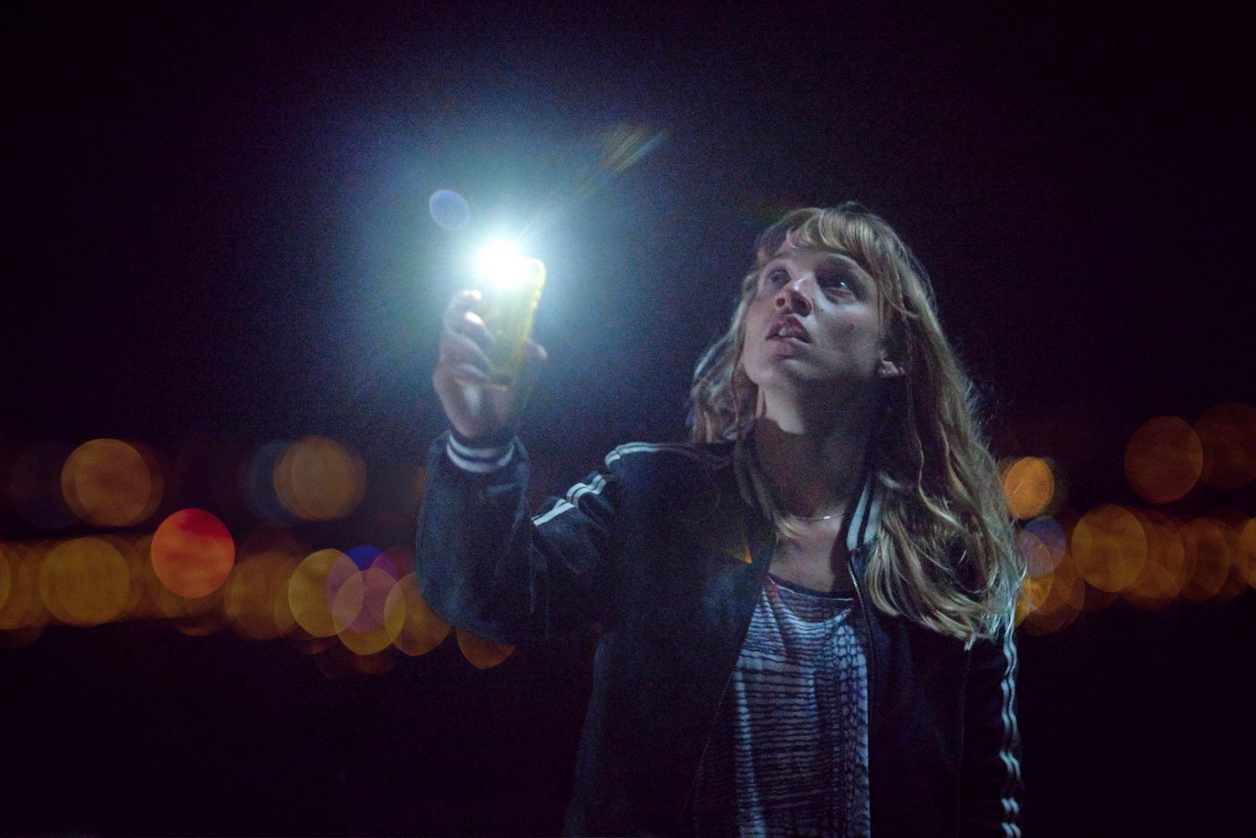 Image gallery for Meanwhile on Earth - FilmAffinity