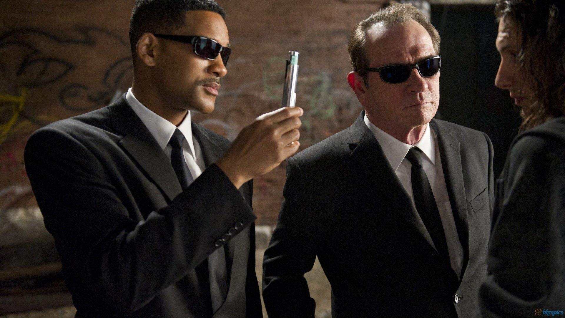 Sección visual de Men in Black (Hombres de negro) - FilmAffinity