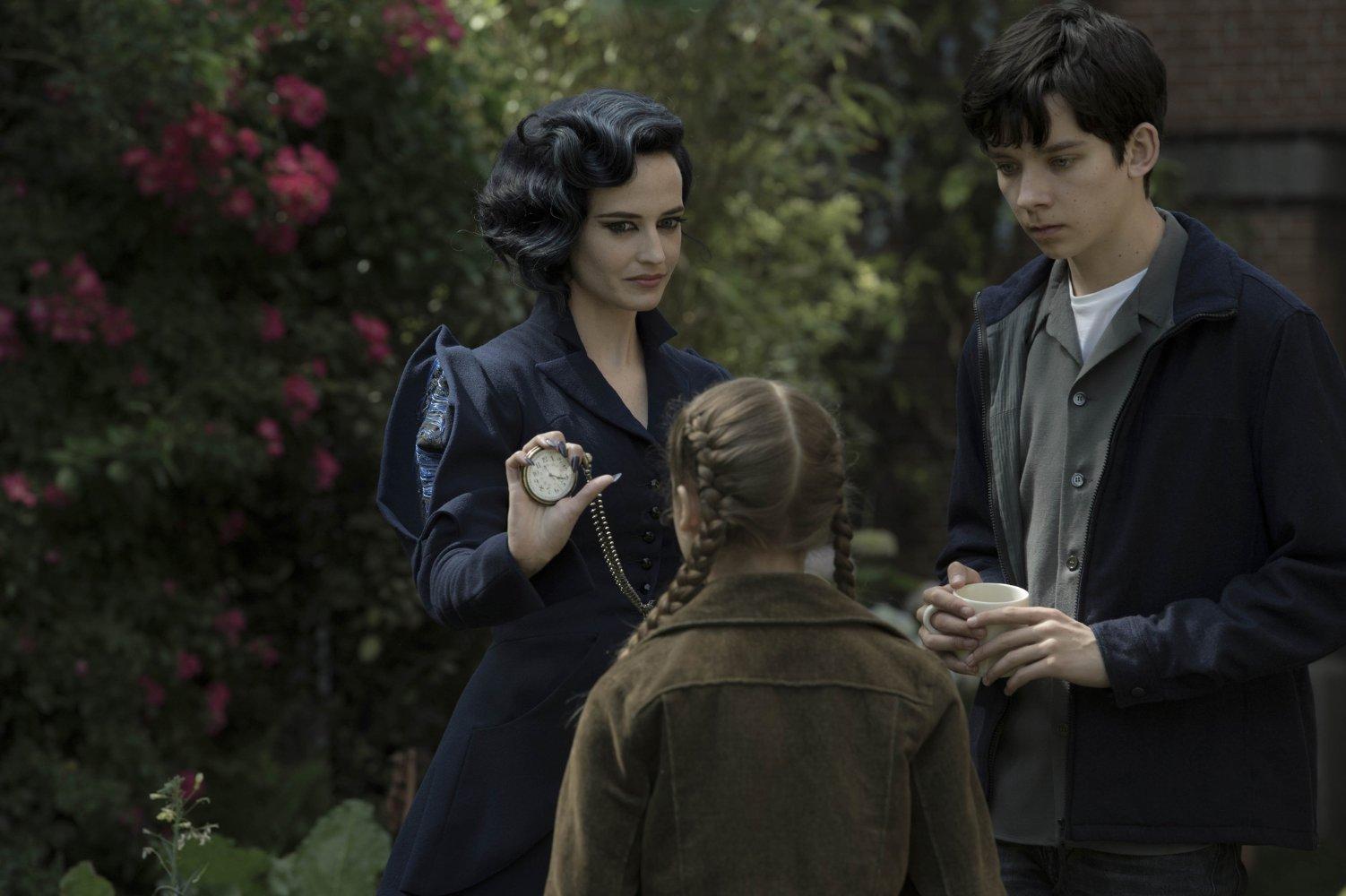 Image gallery for Miss Peregrine's Home for Peculiar Children ...