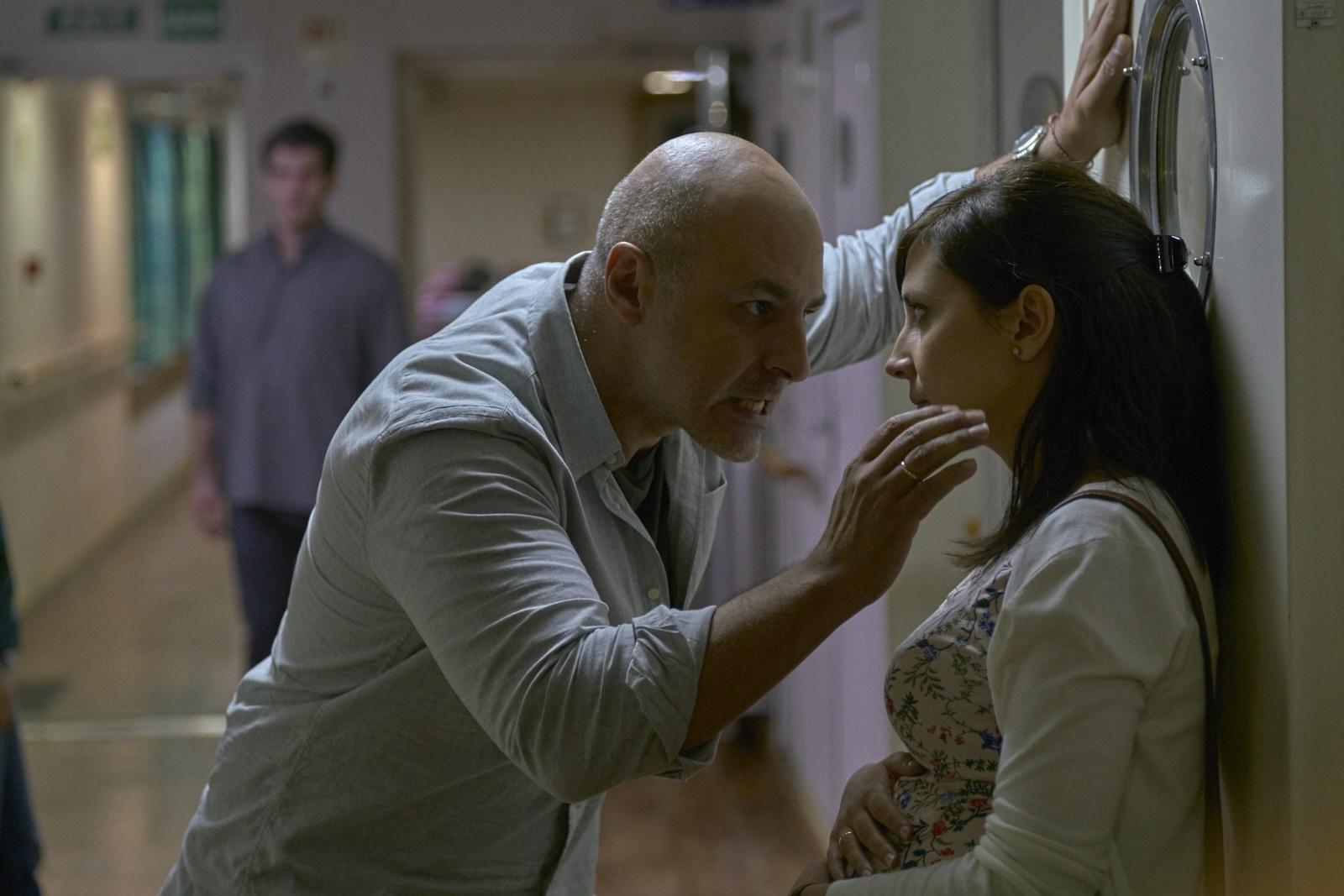 Image gallery for "Mist & the Maiden " - FilmAffinity