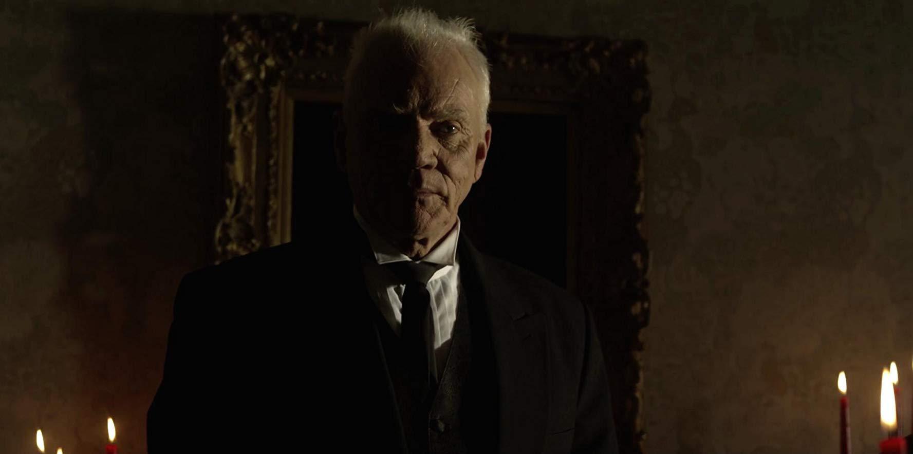 Sección visual de Monster Butler (C) - FilmAffinity