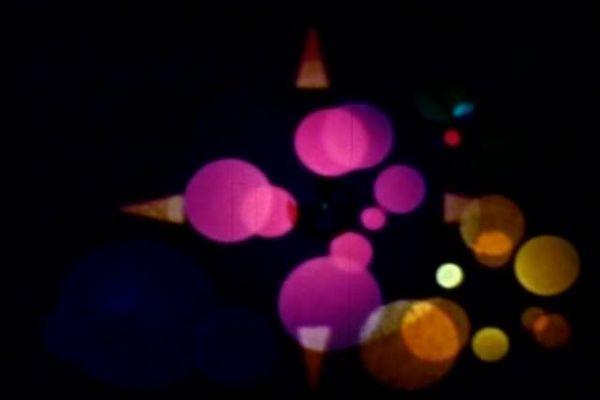 Sección visual de Number 7 (C) - FilmAffinity