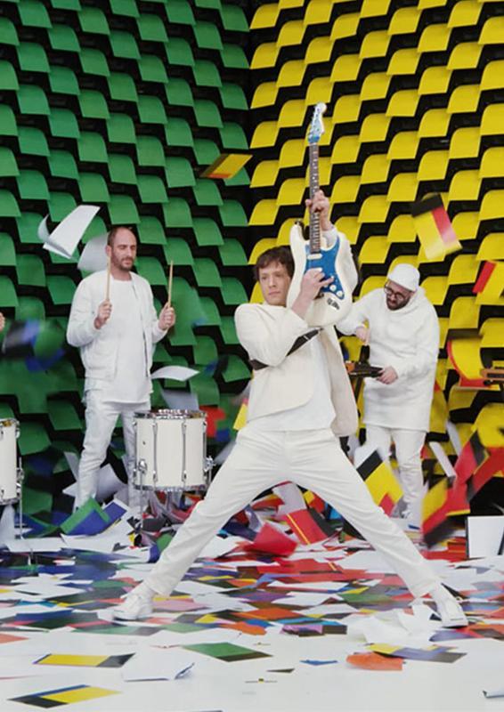 Sección visual de OK Go: Obsession (Vídeo musical) - FilmAffinity