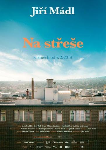 Image gallery for On the Roof - FilmAffinity