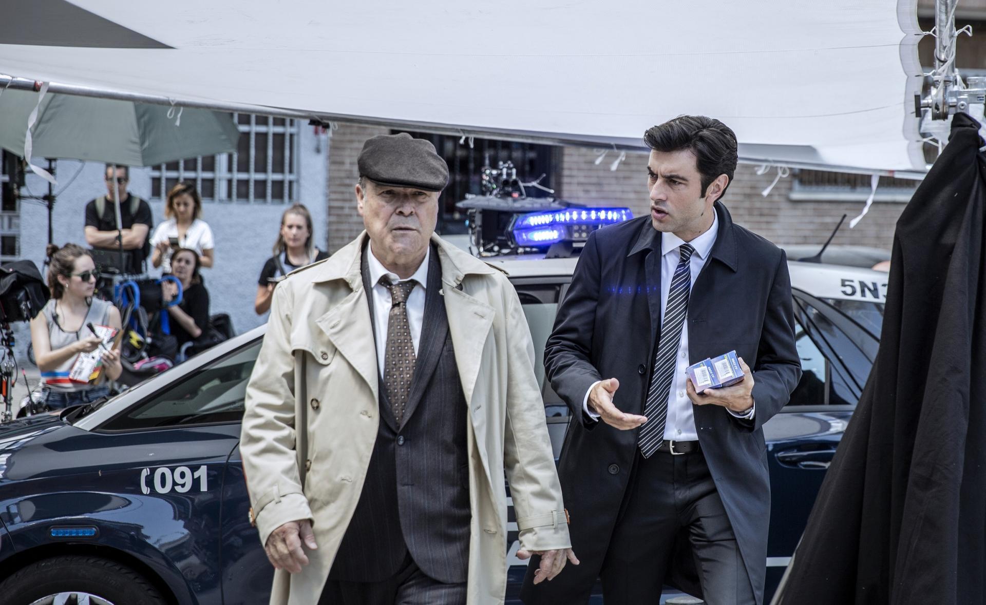 Sección visual de Orígenes secretos - FilmAffinity