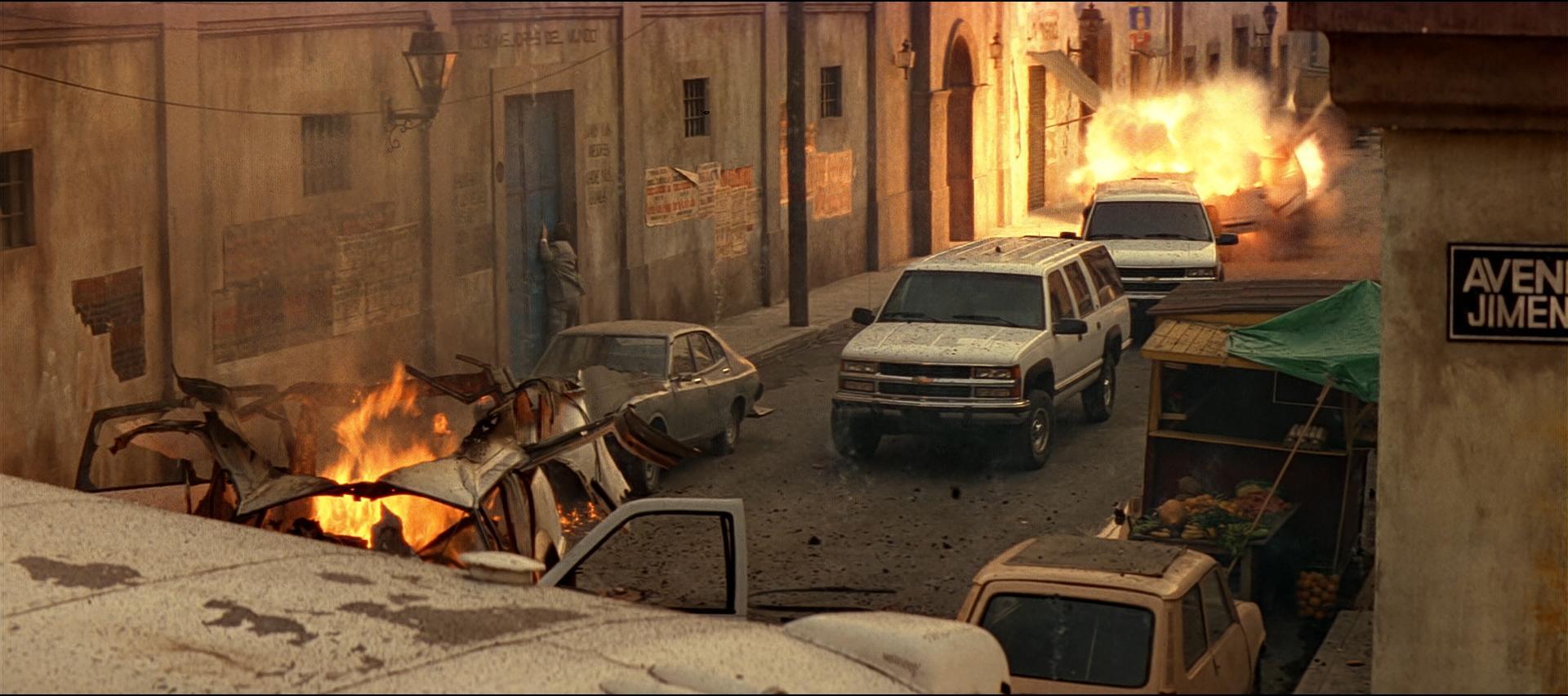 Sección visual de Peligro inminente - FilmAffinity