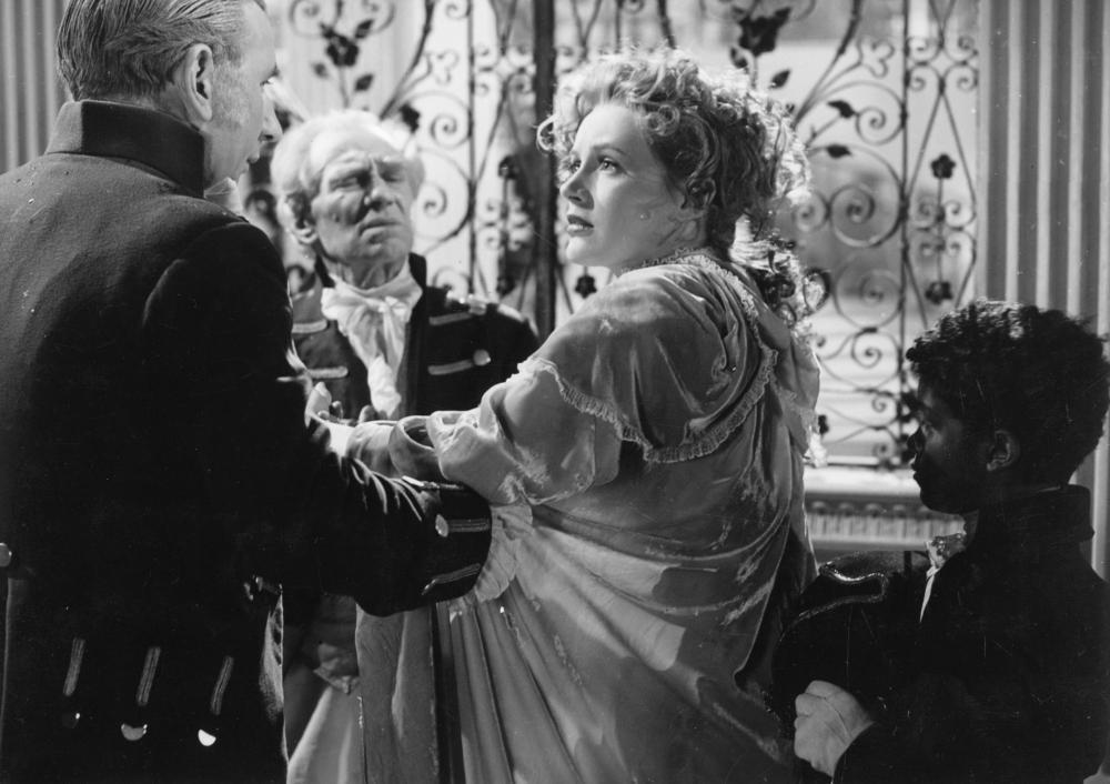 Sección visual de Perfidia - FilmAffinity