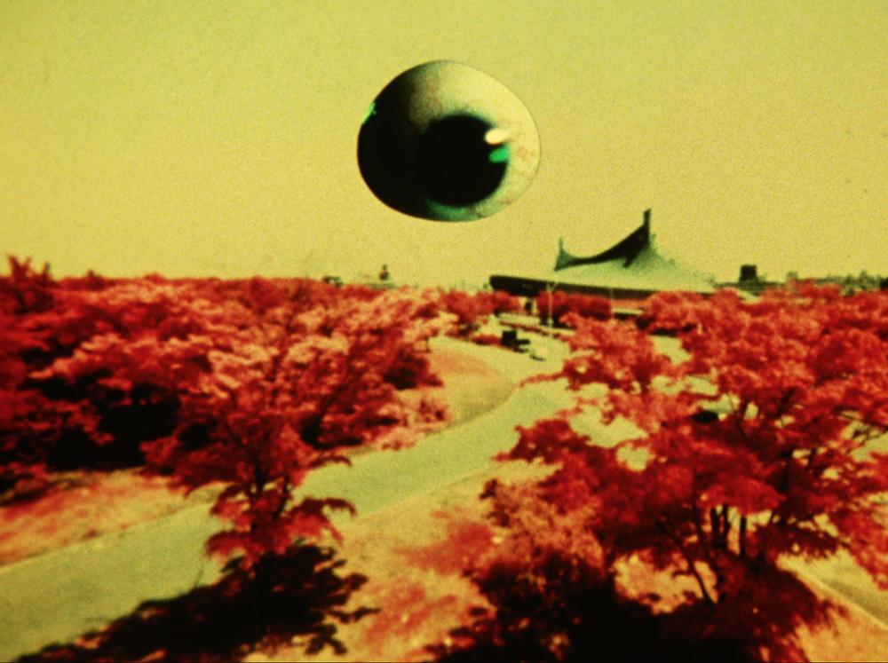 Sección visual de Phantom (C) - FilmAffinity