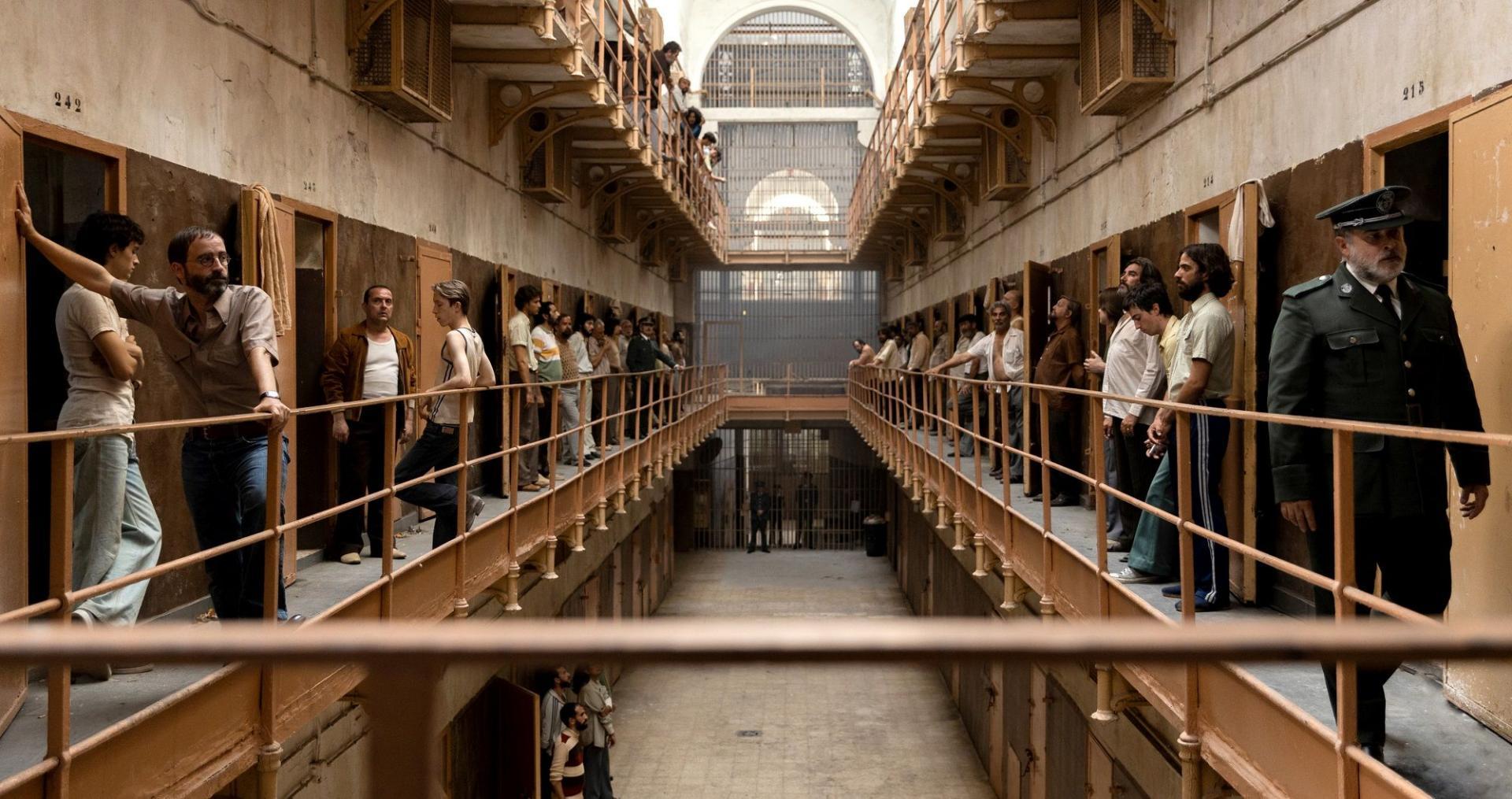 Image gallery for Prison 77 - FilmAffinity