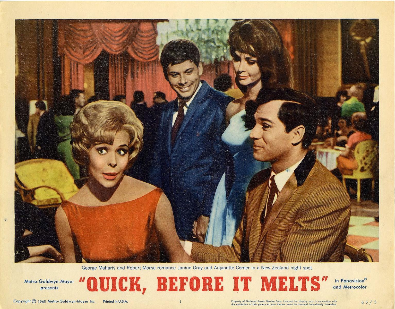 Image gallery for Quick Before It Melts - FilmAffinity