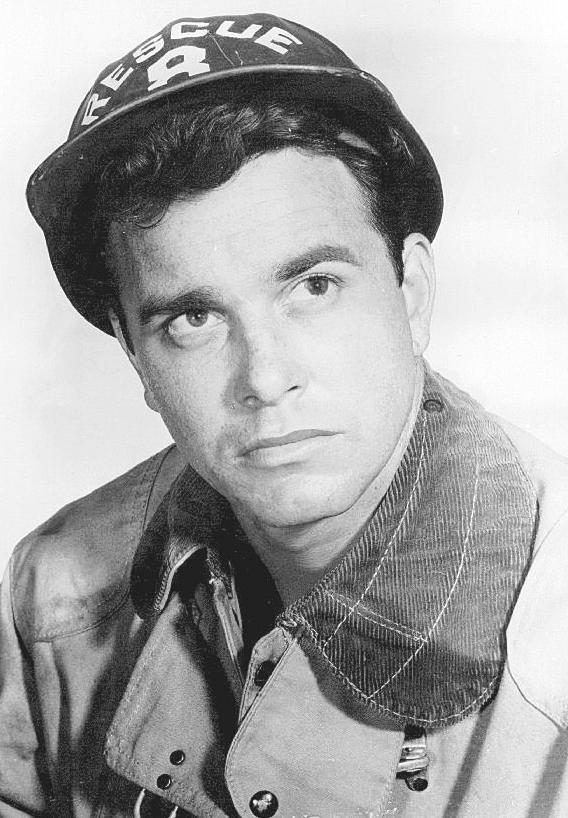 Image gallery for Rescue 8 (TV Series) (TV Series) - FilmAffinity