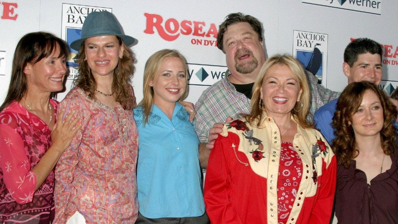 Sección visual de Roseanne (Serie de TV) - FilmAffinity
