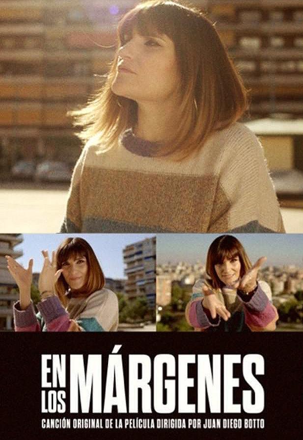 Sección visual de Rozalén: En los márgenes (Vídeo musical) - FilmAffinity