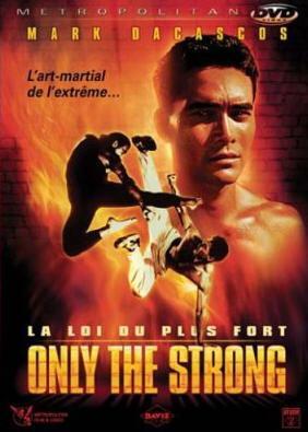 Sección visual de Sólo el más fuerte - FilmAffinity