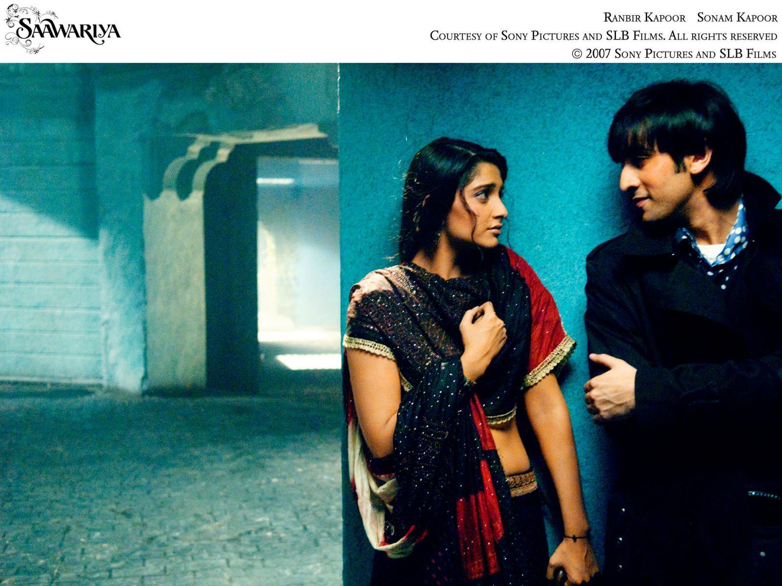 Sección visual de Saawariya - FilmAffinity