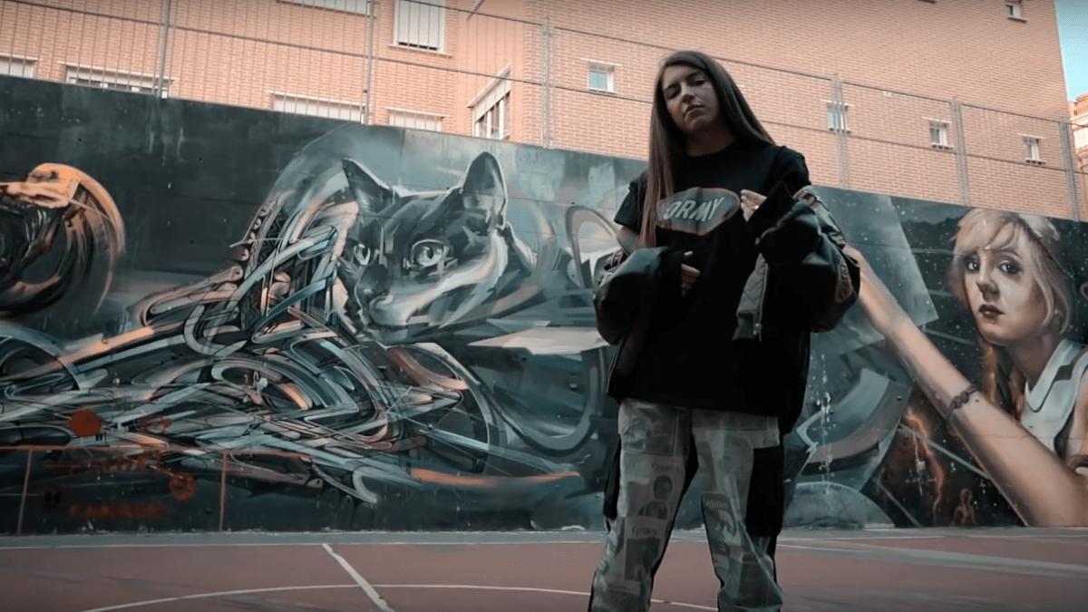 Sección visual de Sara Socas & Vlack Motor: Ahora me quiero más (Vídeo ...