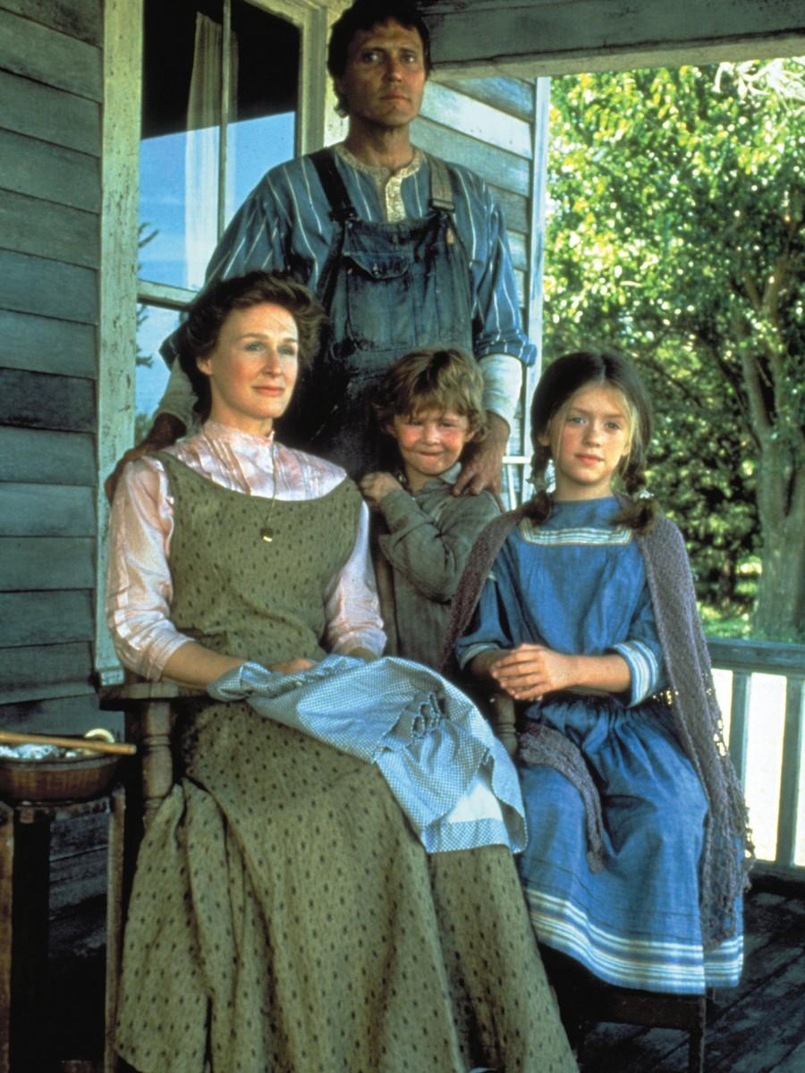 Sección visual de Sarah (TV) - FilmAffinity