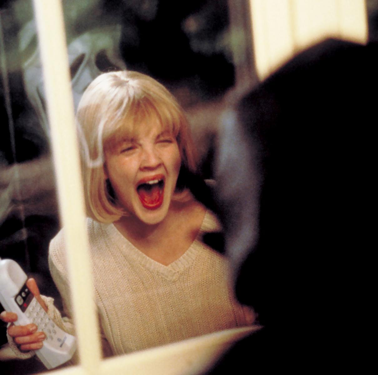 Sección visual de Scream. Vigila quién llama - FilmAffinity